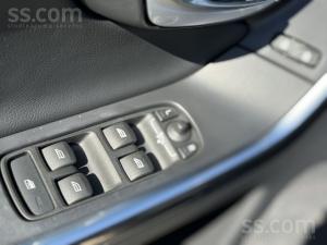 Melns Volvo XC60 2012 Rīga, ar dzinēja tilpumu 2.00 L un nobraukumu 344 tūkst. km par 8350 €, foto 6 vietnē AUTOMOTO.COM.LV