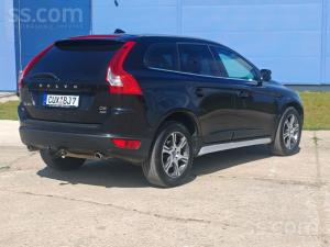 Melns Volvo XC60 2012 Rīga, ar dzinēja tilpumu 2.40 L un nobraukumu 350 tūkst. km par 7990 €, foto 13 vietnē AUTOMOTO.COM.LV