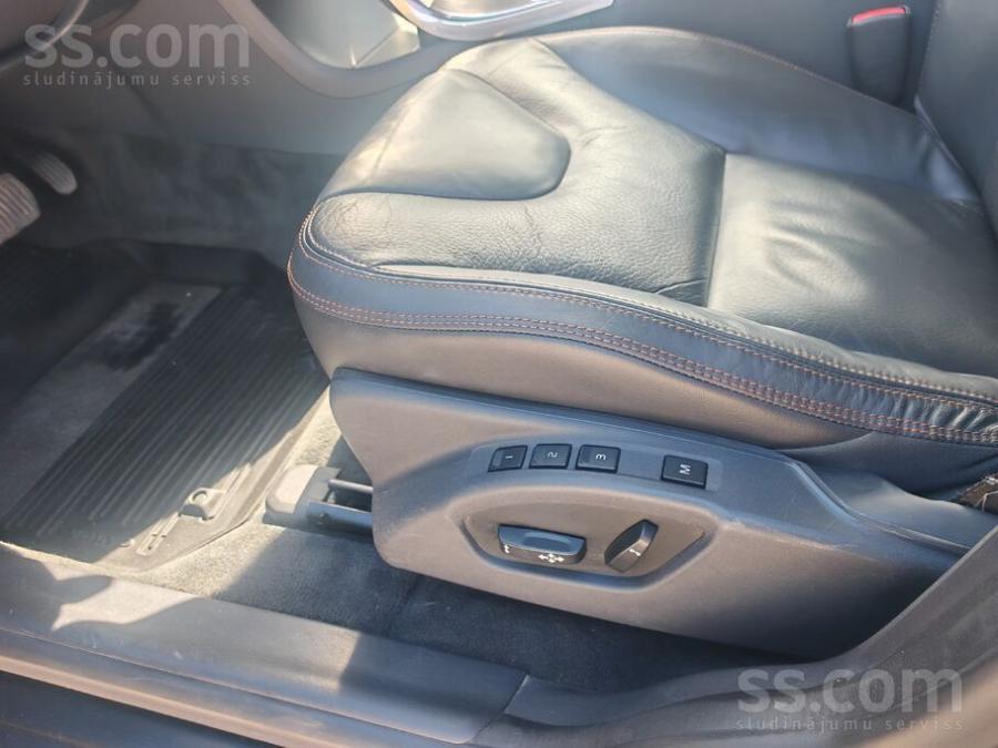 Melns Volvo XC60 2012 Rīga, ar dzinēja tilpumu 2.40 L un nobraukumu 350 tūkst. km par 7990 €, foto 19 vietnē AUTOMOTO.COM.LV