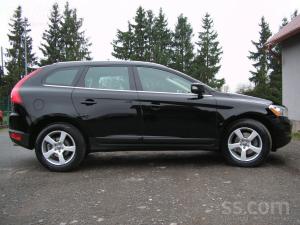 Melns Volvo XC60 2012 Rīga, ar dzinēja tilpumu 2.40 L un nobraukumu 223 tūkst. km par 11850 €, foto 8 vietnē AUTOMOTO.COM.LV