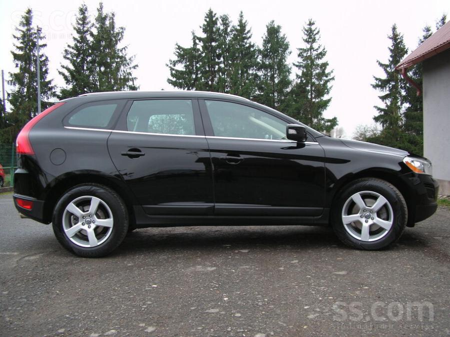 Melns Volvo XC60 2012 Rīga, ar dzinēja tilpumu 2.40 L un nobraukumu 223 tūkst. km par 11850 €, foto 8 vietnē AUTOMOTO.COM.LV