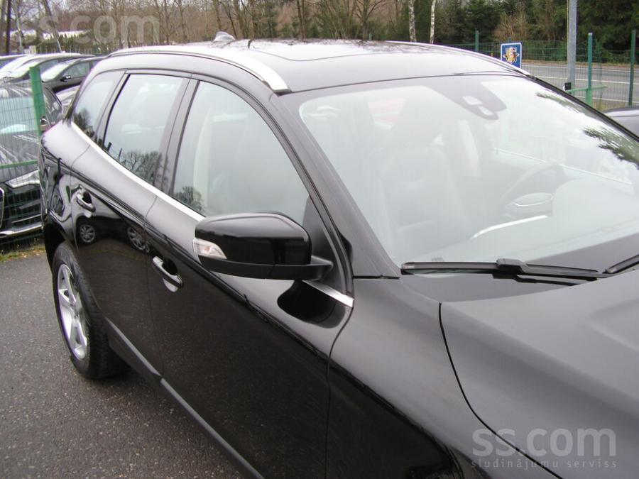 Melns Volvo XC60 2012 Rīga, ar dzinēja tilpumu 2.40 L un nobraukumu 223 tūkst. km par 11850 €, foto 12 vietnē AUTOMOTO.COM.LV