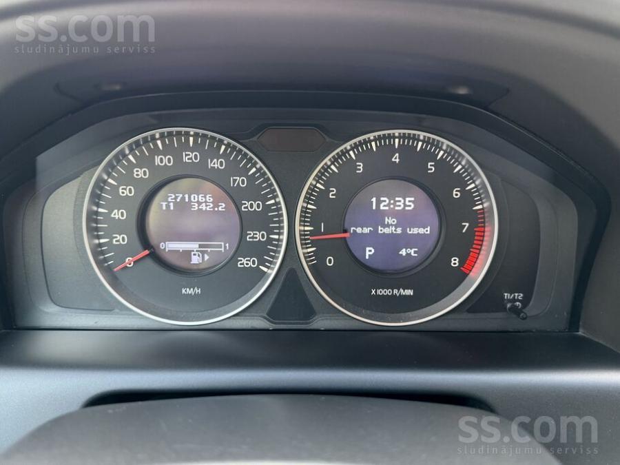 Melns Volvo XC60 2012 Rīga, ar dzinēja tilpumu 2.00 L un nobraukumu 271 tūkst. km par 8500 €, foto 25 vietnē AUTOMOTO.COM.LV