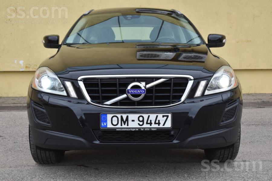 Черный Вольво ХС60 2012 в Талси, объемом двигателя 2.40 л и пробегом 344 тыс. км за 7900 €, фото 4 на AUTOMOTO.COM.LV