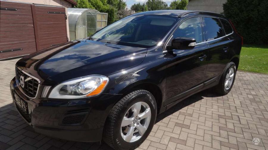 Melns Volvo XC60 2012 Joniškis, ar dzinēja tilpumu 1.98 L un nobraukumu 265 tūkst. km par 8499 €, foto 10 vietnē AUTOMOTO.COM.LV