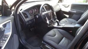 Melns Volvo XC60 2012 Joniškis, ar dzinēja tilpumu 1.98 L un nobraukumu 265 tūkst. km par 8499 €, foto 14 vietnē AUTOMOTO.COM.LV