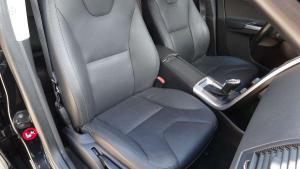 Melns Volvo XC60 2012 Joniškis, ar dzinēja tilpumu 1.98 L un nobraukumu 265 tūkst. km par 8499 €, foto 20 vietnē AUTOMOTO.COM.LV