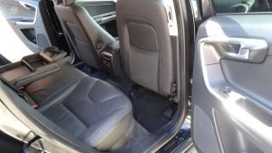 Melns Volvo XC60 2012 Joniškis, ar dzinēja tilpumu 1.98 L un nobraukumu 265 tūkst. km par 8499 €, foto 21 vietnē AUTOMOTO.COM.LV