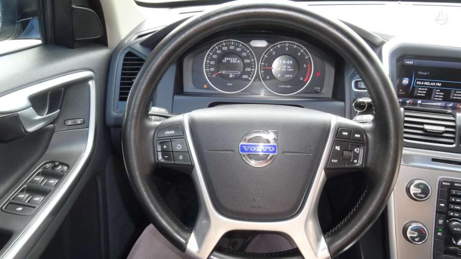Melns Volvo XC60 2012 Joniškis, ar dzinēja tilpumu 1.98 L un nobraukumu 265 tūkst. km par 8499 €, foto 30 vietnē AUTOMOTO.COM.LV