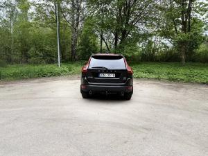 Melns Volvo XC60 2012 Rīga, ar dzinēja tilpumu 2.40 L un nobraukumu 247 tūkst. km par 7990 €, foto 6 vietnē AUTOMOTO.COM.LV
