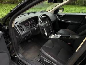 Melns Volvo XC60 2012 Rīga, ar dzinēja tilpumu 2.40 L un nobraukumu 247 tūkst. km par 7990 €, foto 10 vietnē AUTOMOTO.COM.LV