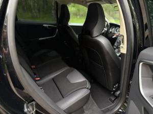 Melns Volvo XC60 2012 Rīga, ar dzinēja tilpumu 2.40 L un nobraukumu 247 tūkst. km par 7990 €, foto 11 vietnē AUTOMOTO.COM.LV