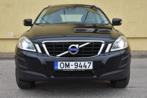 Melns Volvo XC60 2012 Talsi, ar dzinēja tilpumu 2.40 L un nobraukumu 344 tūkst. km par 7900 €, foto 4 vietnē AUTOMOTO.COM.LV