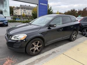 Melns Volvo XC60 2012 Rīga, ar dzinēja tilpumu 2.40 L un nobraukumu 279 tūkst. km par 11495 €, foto 6 vietnē AUTOMOTO.COM.LV