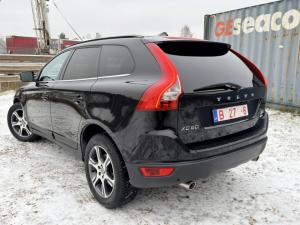 Melns Volvo XC60 2012 Rīga, ar dzinēja tilpumu 2.40 L un nobraukumu 279 tūkst. km par 11495 €, foto 13 vietnē AUTOMOTO.COM.LV
