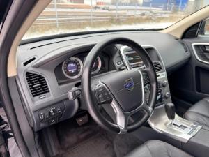 Melns Volvo XC60 2012 Rīga, ar dzinēja tilpumu 2.40 L un nobraukumu 279 tūkst. km par 11495 €, foto 17 vietnē AUTOMOTO.COM.LV