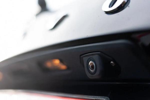 Melns Volvo XC60 2012 Rīga, ar dzinēja tilpumu 2.40 L un nobraukumu 246 tūkst. km par 8495 €, foto 8 vietnē AUTOMOTO.COM.LV