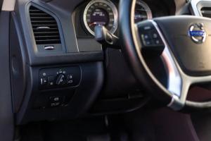 Черный Вольво ХС60 2012 в Рига, объемом двигателя 2.00 л и пробегом 270 тыс. км за 10995 €, фото 19 на AUTOMOTO.COM.LV