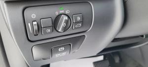 Melns Volvo XC60 2012 Rīga, ar dzinēja tilpumu 2.40 L un nobraukumu 295 tūkst. km par 11900 €, foto 25 vietnē AUTOMOTO.COM.LV