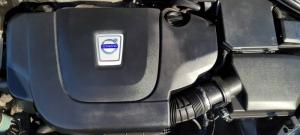 Black Volvo XC60 2012 in Riga, with an engine capacity of 2.40 L and mileage of 304 thousand km for 10990 €, photo 13 on AUTOMOTO.COM.LV