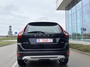 Black Volvo XC60 2012 in Rezekne, with an engine capacity of 2.00 L and mileage of 259 thousand km for 10000 €, photo 6 on AUTOMOTO.COM.LV