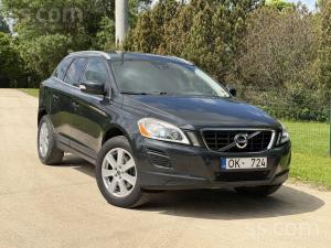 Melns Volvo XC60 2012 Aizkraukle, ar dzinēja tilpumu 2.00 L un nobraukumu 211 tūkst. km par 9970 €, foto 3 vietnē AUTOMOTO.COM.LV