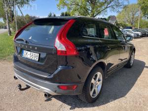 Black Volvo XC60 2012 in Riga, with an engine capacity of 2.00 L and mileage of 372 thousand km for 8990 €, photo 6 on AUTOMOTO.COM.LV