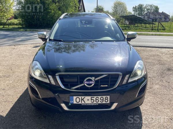 Melns Volvo XC60 2012 Rīga, ar dzinēja tilpumu 2.00 L un nobraukumu 372 tūkst. km par 8990 €, foto 8 vietnē AUTOMOTO.COM.LV