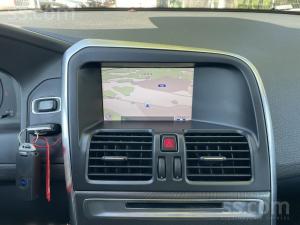 Black Volvo XC60 2012 in Riga, with an engine capacity of 2.00 L and mileage of 372 thousand km for 8990 €, photo 25 on AUTOMOTO.COM.LV