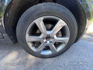 Black Volvo XC60 2012 in Tallinn, with an engine capacity of 2.40 L and mileage of 314 thousand km for 8600 €, photo 16 on AUTOMOTO.COM.LV