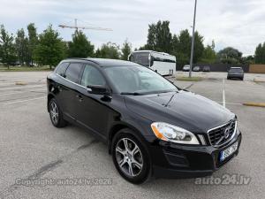 Black Volvo XC60 2012 in Tartu, with an engine capacity of 2.40 L and mileage of 185 thousand km for 12000 €, photo 3 on AUTOMOTO.COM.LV