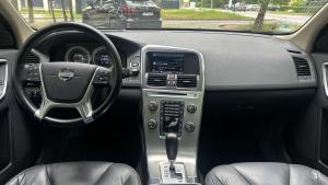 Black Volvo XC60 2012 in Vilnius, with an engine capacity of 2.40 L and mileage of 314 thousand km for 9950 €, photo 16 on AUTOMOTO.COM.LV