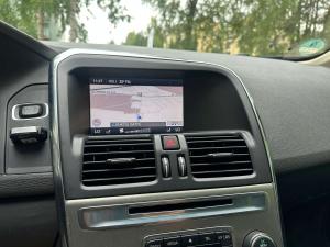 Black Volvo XC60 2012 in Vilnius, with an engine capacity of 2.40 L and mileage of 314 thousand km for 9950 €, photo 19 on AUTOMOTO.COM.LV