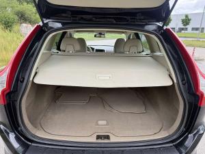 Black Volvo XC60 2012 in Vilnius, with an engine capacity of 3.19 L and mileage of 181 thousand km for 6500 €, photo 14 on AUTOMOTO.COM.LV