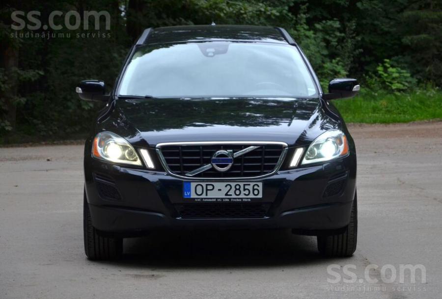 Melns Volvo XC60 2012 Rīga, ar dzinēja tilpumu 2.00 L un nobraukumu 250 tūkst. km par 9490 €, foto 4 vietnē AUTOMOTO.COM.LV