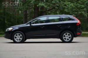 Melns Volvo XC60 2012 Rīga, ar dzinēja tilpumu 2.00 L un nobraukumu 250 tūkst. km par 9490 €, foto 6 vietnē AUTOMOTO.COM.LV
