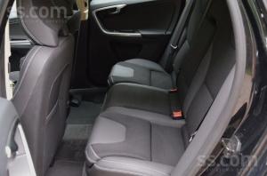 Melns Volvo XC60 2012 Rīga, ar dzinēja tilpumu 2.00 L un nobraukumu 250 tūkst. km par 9490 €, foto 33 vietnē AUTOMOTO.COM.LV