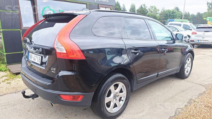 Melns Volvo XC60 2012 Rīga, ar dzinēja tilpumu 2.40 L un nobraukumu 475 tūkst. km par 5800 €, foto 3 vietnē AUTOMOTO.COM.LV