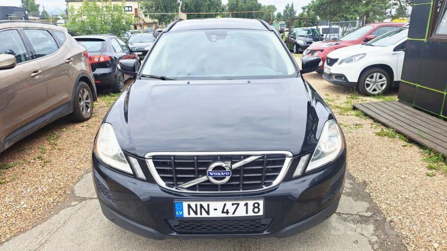 Melns Volvo XC60 2012 Rīga, ar dzinēja tilpumu 2.40 L un nobraukumu 475 tūkst. km par 5800 €, foto 6 vietnē AUTOMOTO.COM.LV
