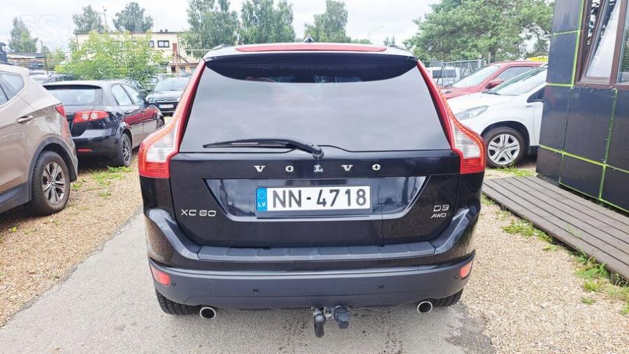 Melns Volvo XC60 2012 Rīga, ar dzinēja tilpumu 2.40 L un nobraukumu 475 tūkst. km par 5800 €, foto 7 vietnē AUTOMOTO.COM.LV