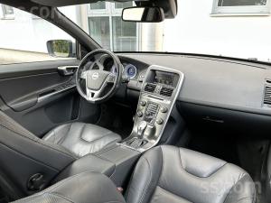 Черный Вольво ХС60 2012 в Елгава, объемом двигателя 2.00 л и пробегом 0 тыс. км за 9500 €, фото 15 на AUTOMOTO.COM.LV