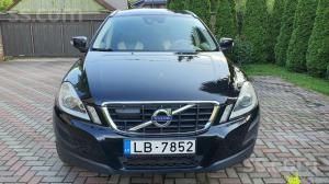 Black Volvo XC60 2012 in Riga, with an engine capacity of 2.40 L and mileage of 205 thousand km for 8200 €, photo  on AUTOMOTO.COM.LV