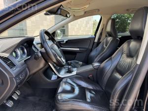 Melns Volvo XC60 2012 Rīga, ar dzinēja tilpumu 2.00 L un nobraukumu 292 tūkst. km par 6400 €, foto 11 vietnē AUTOMOTO.COM.LV
