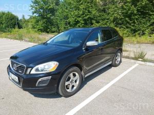 Black Volvo XC60 2012 in Daugavpils, with an engine capacity of 2.00 L and mileage of 368 thousand km for 7350 €, photo  on AUTOMOTO.COM.LV