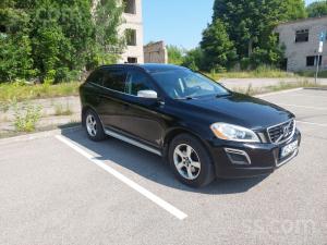 Melns Volvo XC60 2012 Daugavpils, ar dzinēja tilpumu 2.00 L un nobraukumu 368 tūkst. km par 7350 €, foto 5 vietnē AUTOMOTO.COM.LV