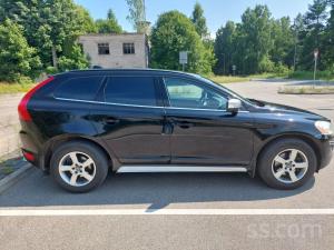Melns Volvo XC60 2012 Daugavpils, ar dzinēja tilpumu 2.00 L un nobraukumu 368 tūkst. km par 7350 €, foto 6 vietnē AUTOMOTO.COM.LV