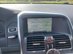 Melns Volvo XC60 2012 Daugavpils, ar dzinēja tilpumu 2.00 L un nobraukumu 368 tūkst. km par 7350 €, foto 19 vietnē AUTOMOTO.COM.LV