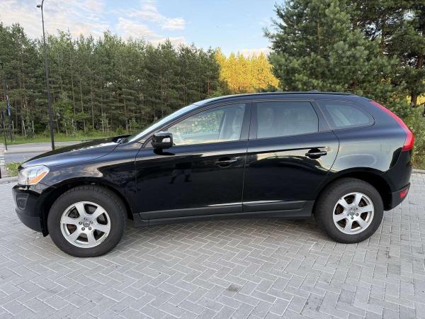 Черный Вольво ХС60 2012 в Вильнюс, объемом двигателя 3.19 л и пробегом 181 тыс. км за 7100 €, фото 10 на AUTOMOTO.COM.LV