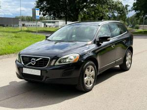 Melns Volvo XC60 2012 Prienai, ar dzinēja tilpumu 2.40 L un nobraukumu 275 tūkst. km par 11700 €, foto  vietnē AUTOMOTO.COM.LV