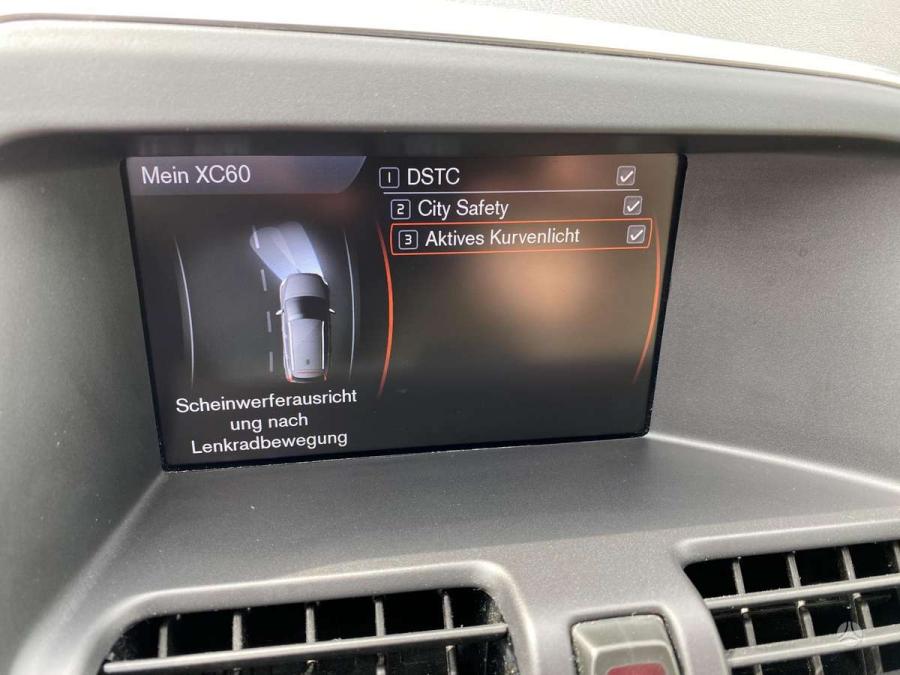 Black Volvo XC60 2012 in Marijampole, with an engine capacity of 2.40 L and mileage of 199 thousand km for 10999 €, photo 30 on AUTOMOTO.COM.LV